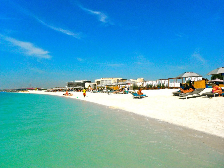 Visit the Amazing Islands in Abu Dhabi - Abu Dhabi Blog